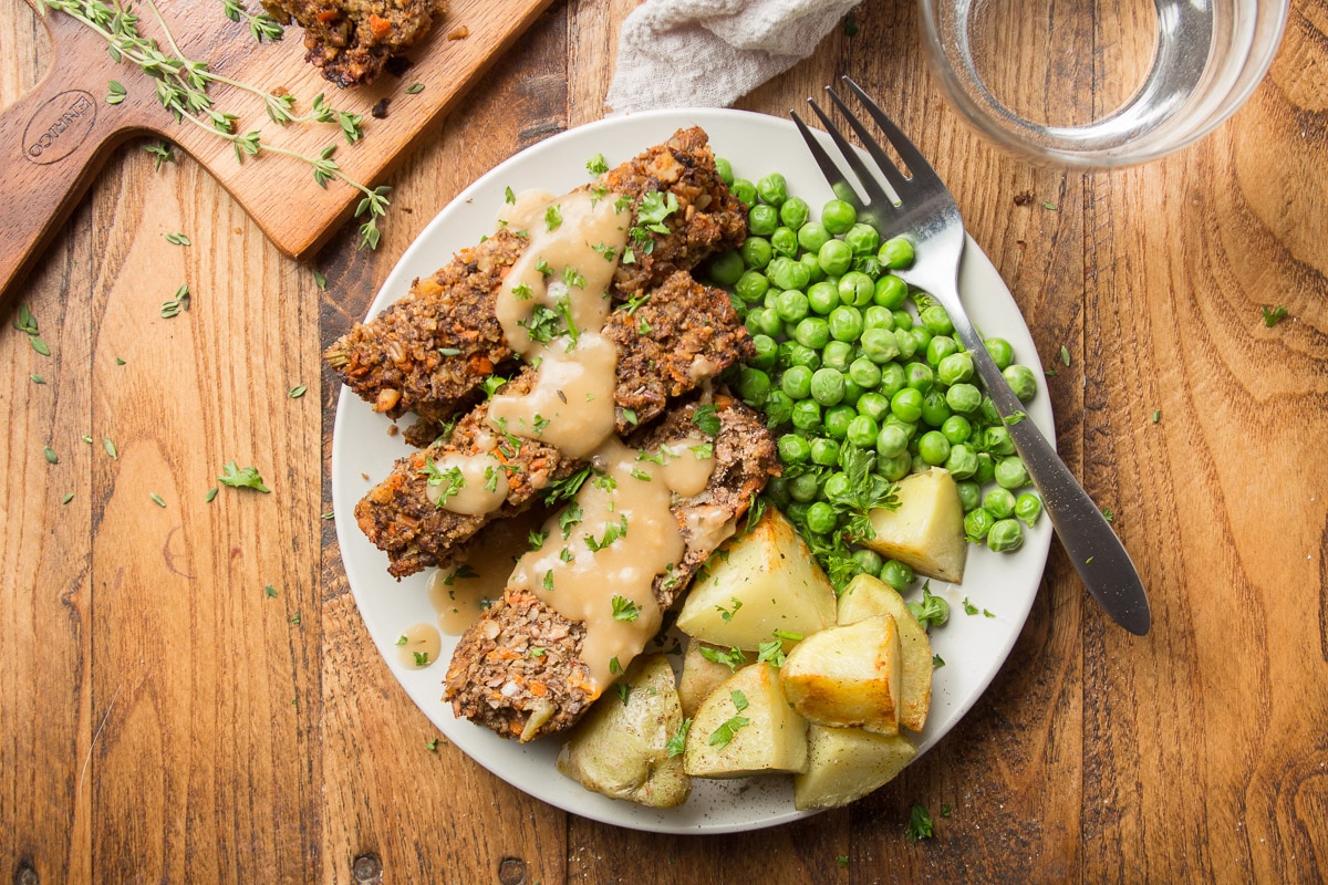 Savory Vegan Nut Roast Connoisseurus Veg Savory Vegan Nut Roast Connoisseurus Veg