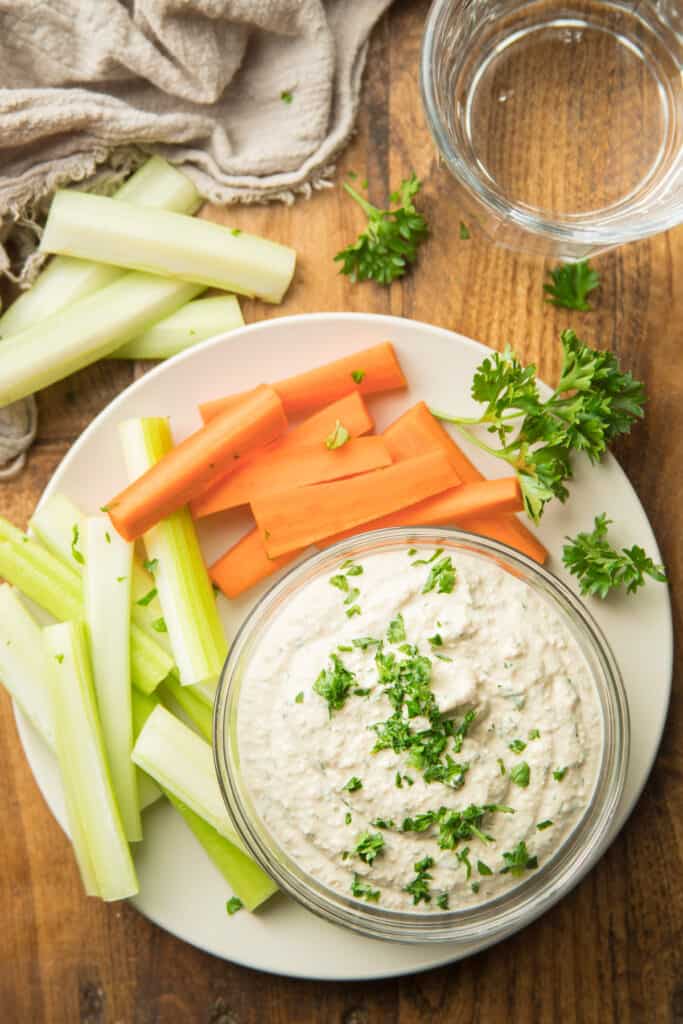 Vegan Blue Cheese Dressing - Connoisseurus Veg