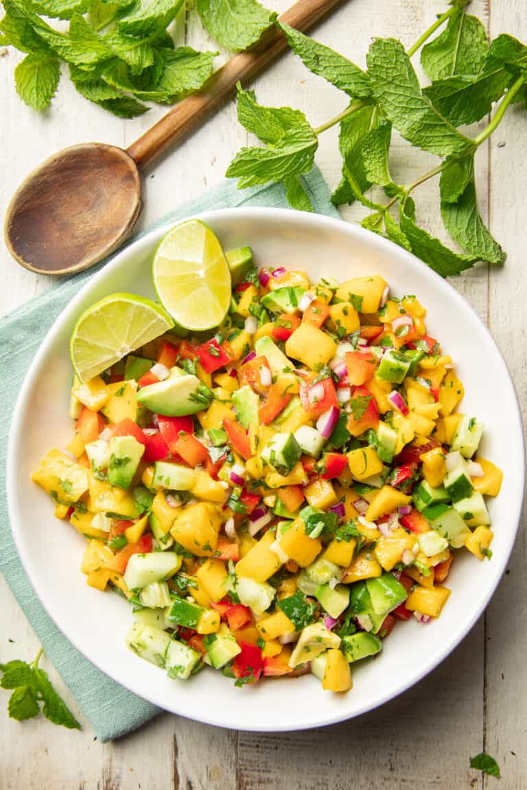 Fresh Mango Salad with Avocado - Connoisseurus Veg