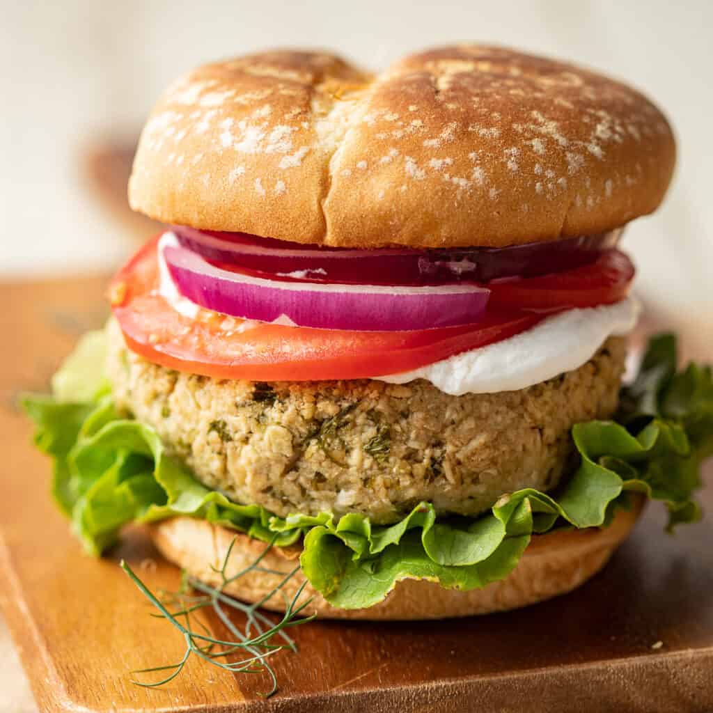 "Beefy" Vegan Black Bean Walnut Burgers - Connoisseurus Veg