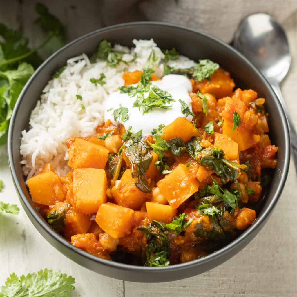 Spiced Butternut Squash Stew - Connoisseurus Veg