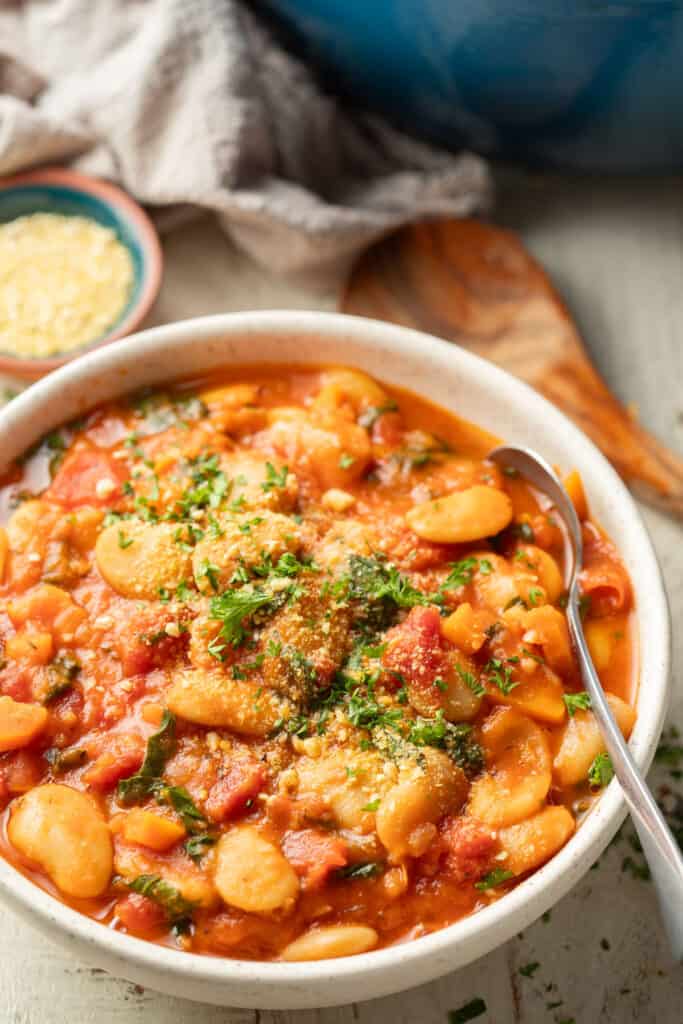 Italian-Inspired Butter Bean Stew - Connoisseurus Veg