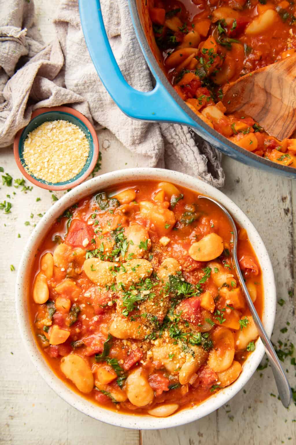 Italian-Inspired Butter Bean Stew - Connoisseurus Veg