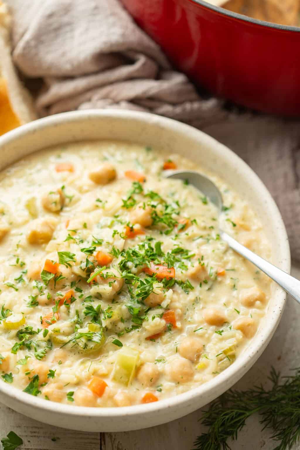 Vegan Avgolemono (Creamy Greek Lemon & Rice Soup) - Connoisseurus Veg