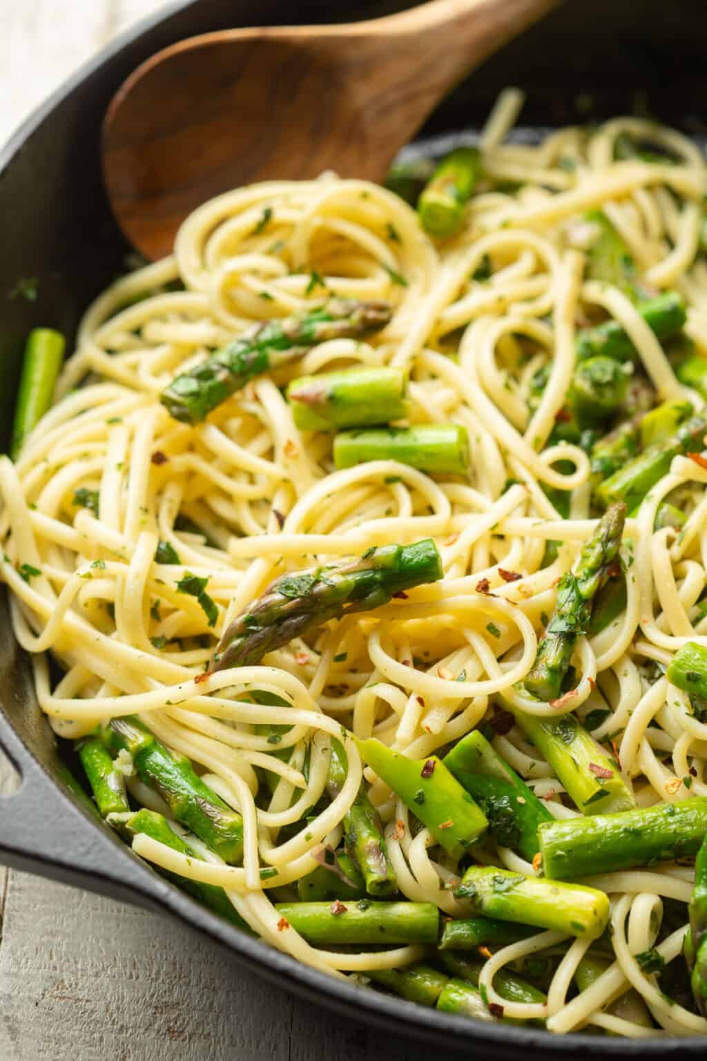 Pasta Gremolata with Asparagus - Connoisseurus Veg