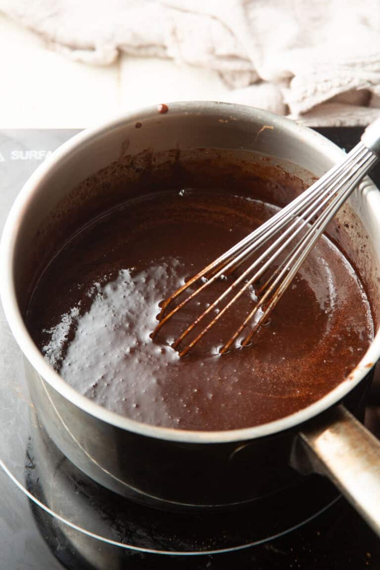 Vegan Hot Fudge Sauce - Connoisseurus Veg