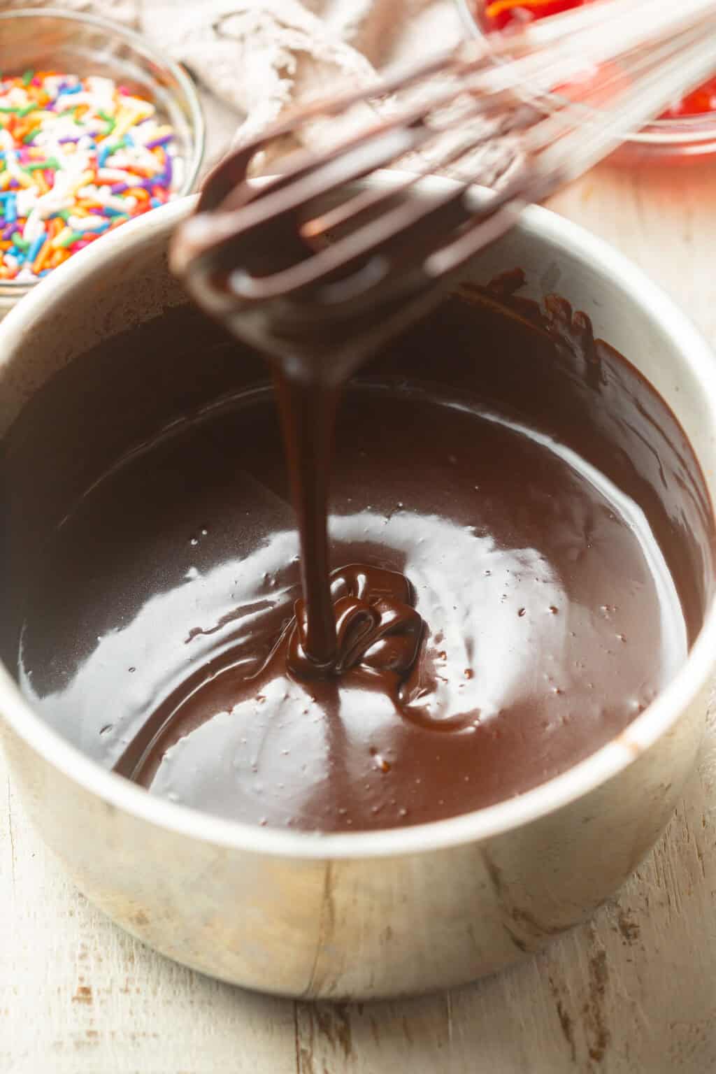Vegan Hot Fudge Sauce - Connoisseurus Veg