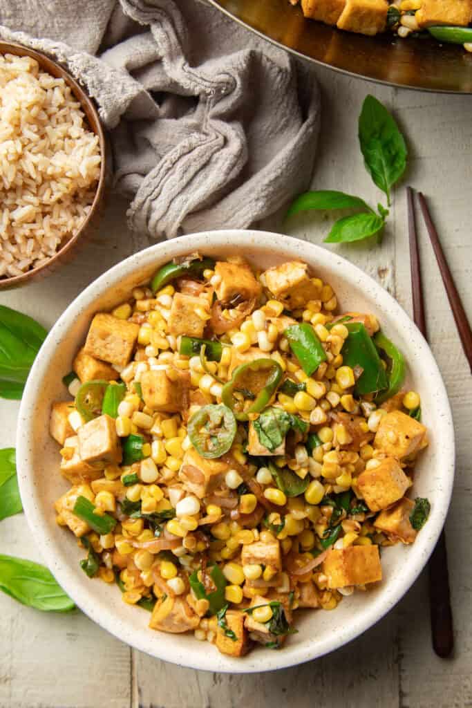Corn Stir-Fry with Tofu & Jalapeño Peppers - Connoisseurus Veg