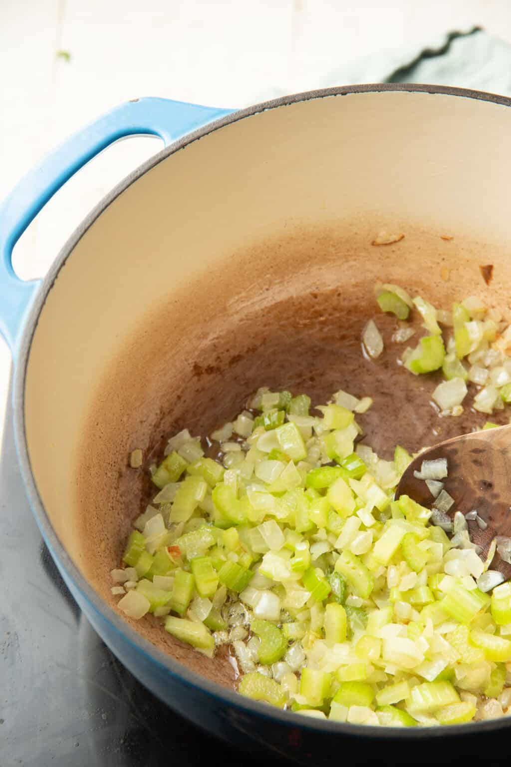 Moroccan Harira Soup (Easy Recipe!) - Connoisseurus Veg