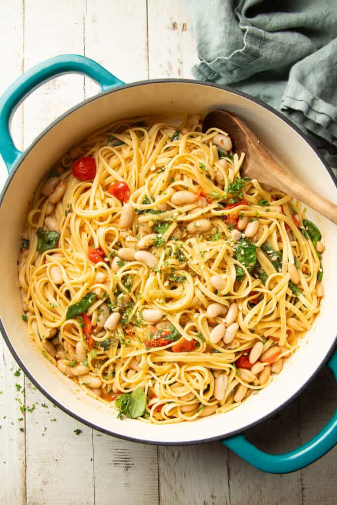 Lemony White Bean Pasta (30 Minute Dinner!) - Connoisseurus Veg