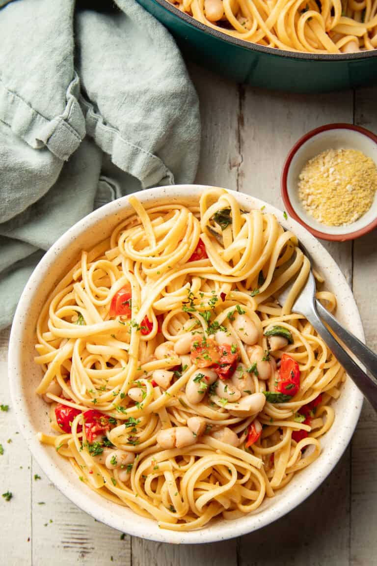 Lemony White Bean Pasta (30 Minute Dinner!) - Connoisseurus Veg
