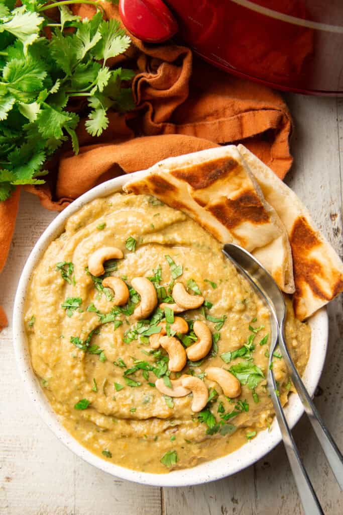Slow Cooker Dal with Sweet Potatoes (Easy Recipe!) - Connoisseurus Veg